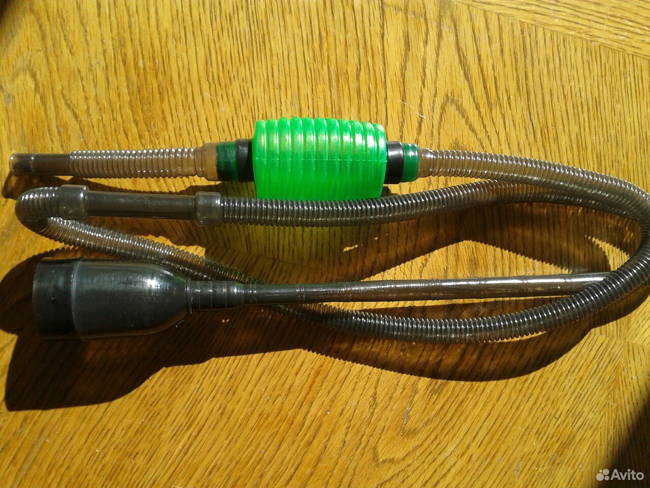 Сифон для чистки грунта в аквариуме