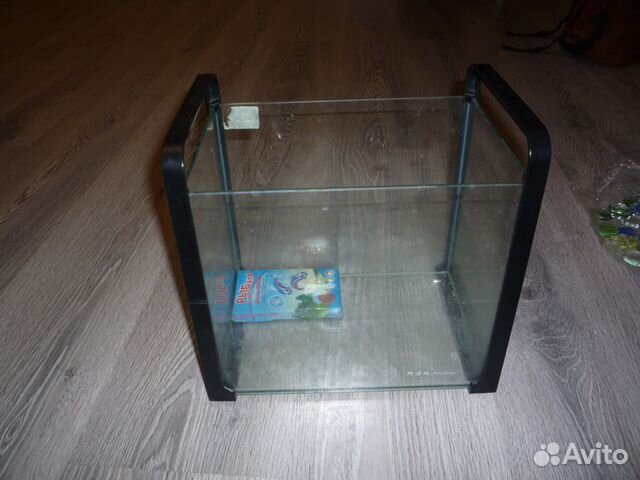 Продам аквариум и клетка для кролика